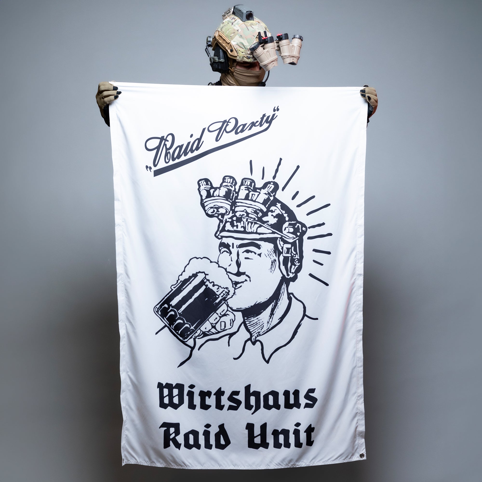 Raid Party | Flag Indoor